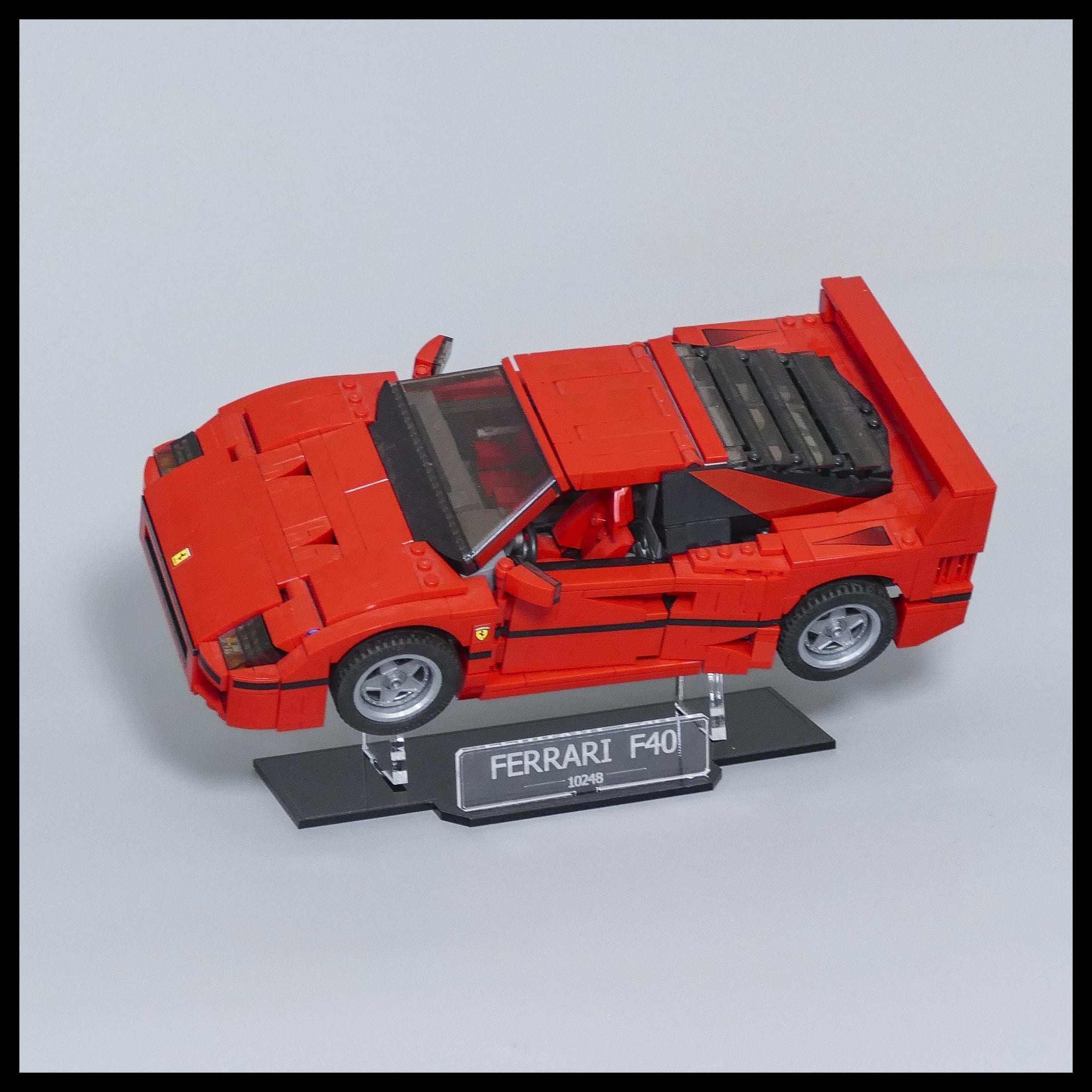 Ferrari F40 Acrylic Display Stand (10248) – Laser Frame